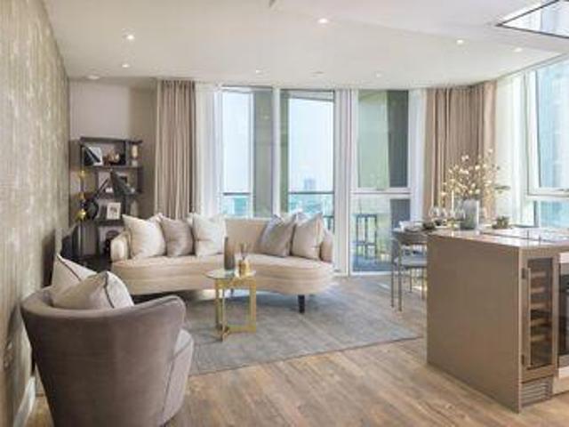 2 Bedrooms Flat for sale in ´´Waterford Point´´ at Wandsworth Road, London SW8