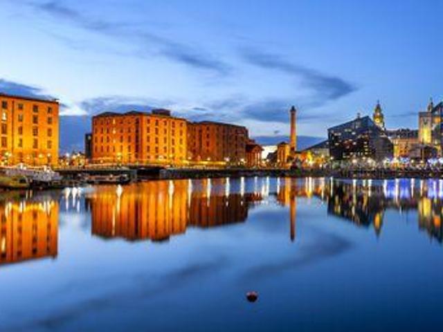2 Bedrooms Flat for sale in Watkinson Street, Liverpool L1