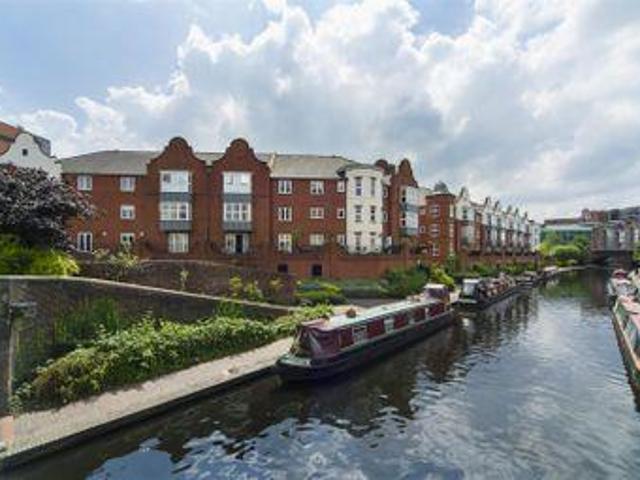 2 Bedrooms Flat for sale in Walton House, Symphony Court, Birmingham B16