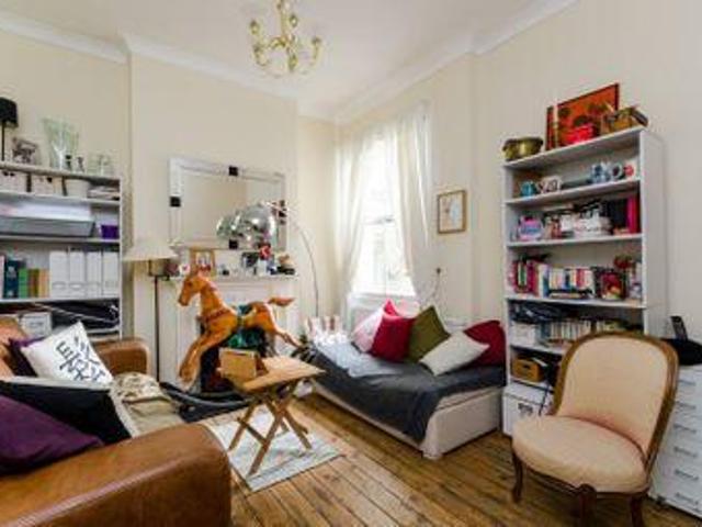 2 Bedrooms Flat for sale in Wandsworth Bridge Road, South Park SW6