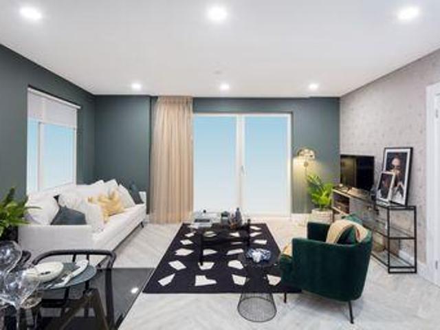 2 Bedrooms Flat for sale in Wandsworth Exchange, 25 Garratt Lane, London SW18