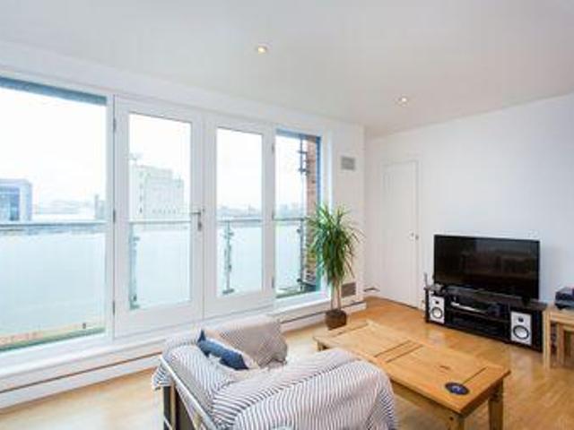 2 Bedrooms Flat for sale in Wandsworth Road, London SW8