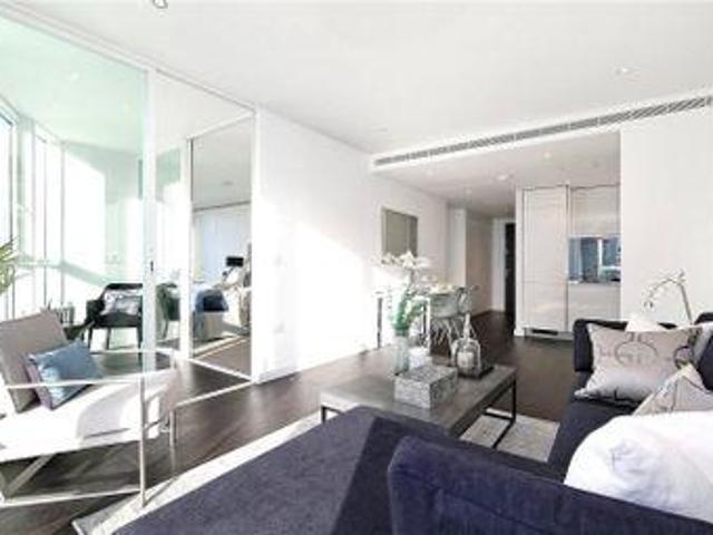 2 Bedrooms Flat for sale in Wandsworth Road, Vauxhall, London SW8