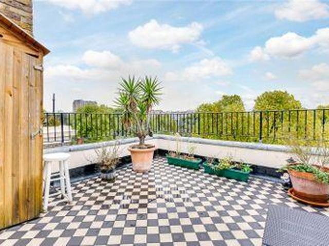 2 Bedrooms Flat for sale in Warrington Crescent, London W9