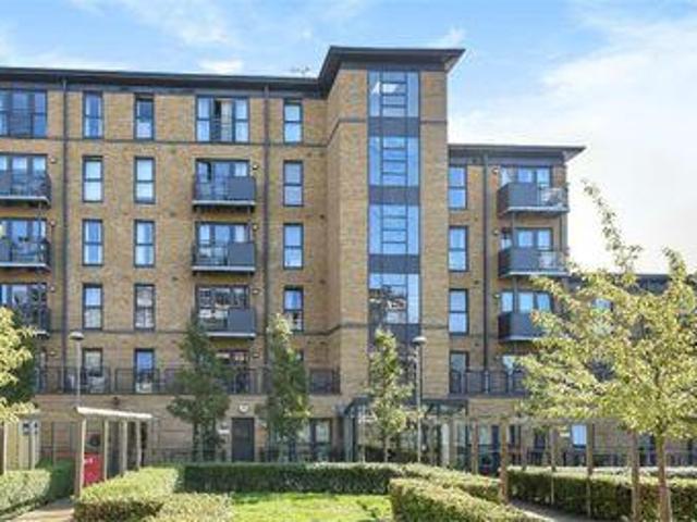 2 Bedrooms Flat for sale in Weightman House, 124A Spa Road, London SE16