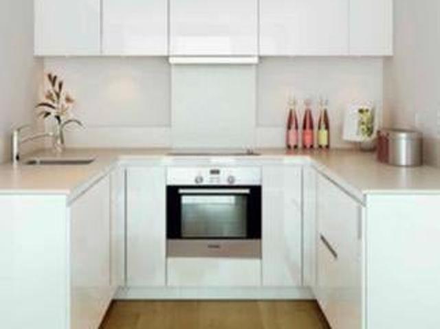 2 Bedrooms Flat for sale in Wellesley Road, Croydon, London CR0