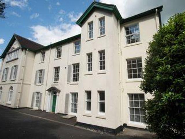 2 Bedrooms Flat for sale in Wells Road, Malvern WR14