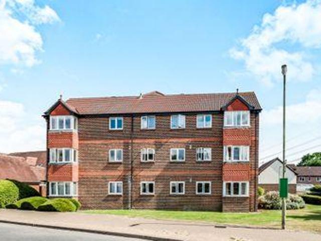 2 Bedrooms Flat for sale in Wensum Drive, Didcot OX11