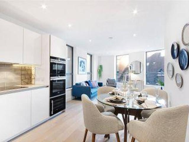 2 Bedrooms Flat for sale in Wentworth Street, London E1