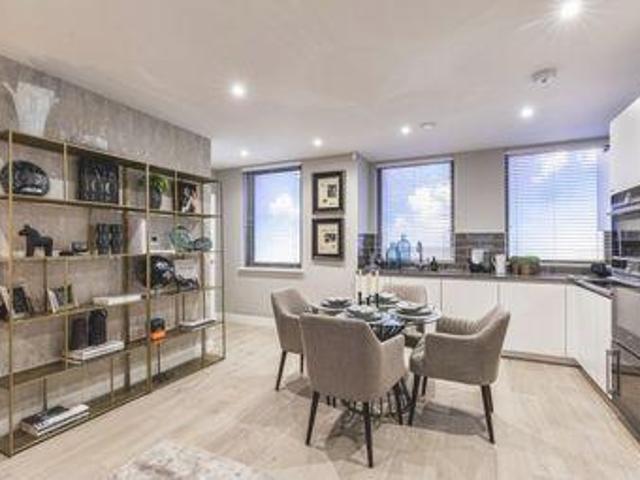 2 Bedrooms Flat for sale in Wentworth Street, London E1