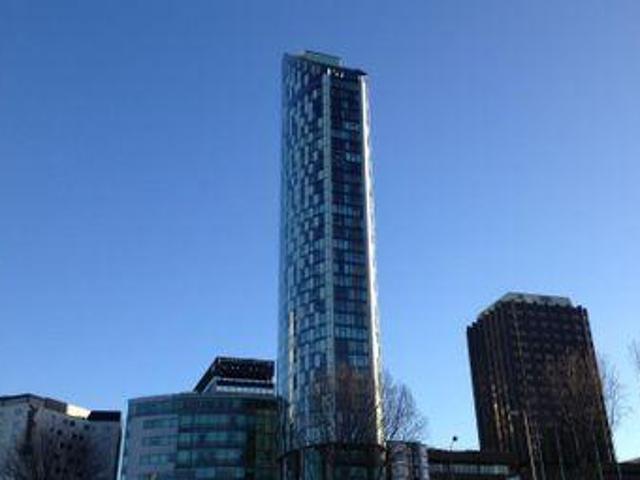 2 Bedrooms Flat for sale in West Tower, 8 Brook Street, Liverpool L3