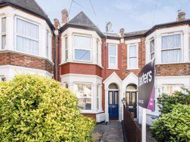 2 Bedrooms Flat for sale in West Ella Road, London NW10