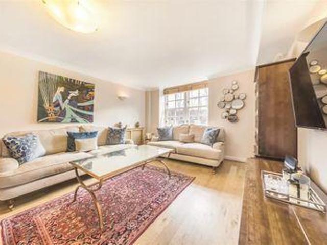 2 Bedrooms Flat for sale in West Hill, London SW15