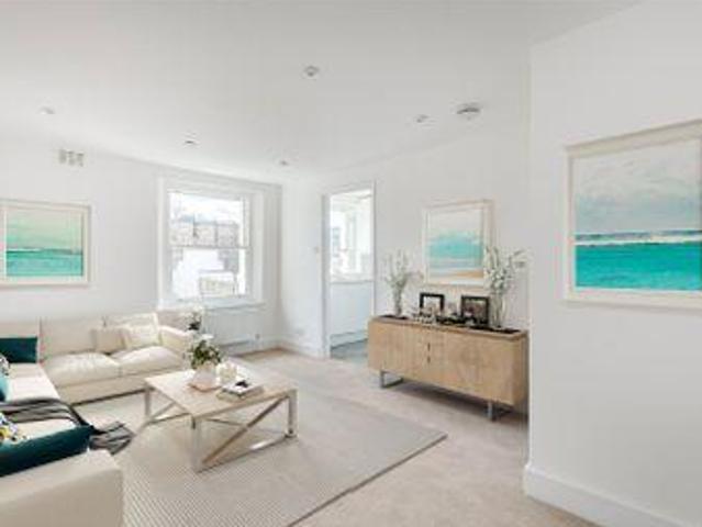 2 Bedrooms Flat for sale in Westbourne Grove, London W2