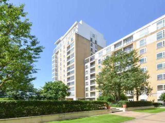 2 Bedrooms Flat for sale in Westferry Circus, Canary Wharf E14