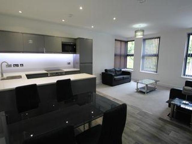 2 Bedrooms Flat for sale in Westhaven Road, Sutton Coldfield B72