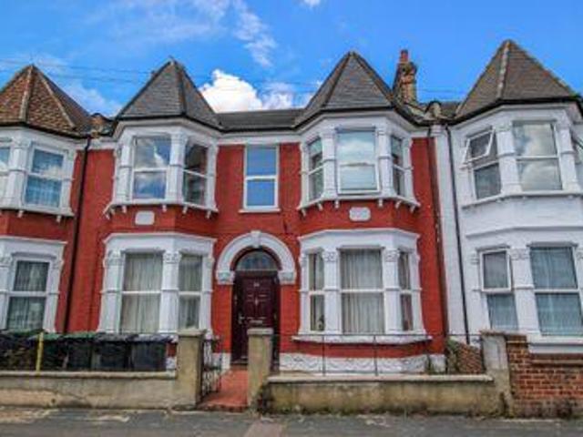 2 Bedrooms Flat for sale in Whymark Avenue, London N22