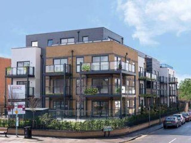 2 Bedrooms Flat for sale in Wharf Road, Guildford GU1