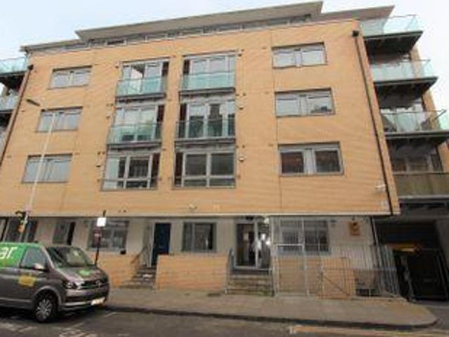 2 Bedrooms Flat for sale in Wheler Street, London E1