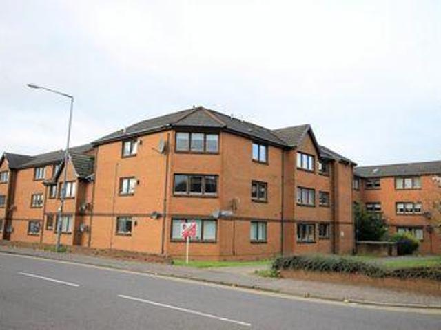 2 Bedrooms Flat for sale in Whittagreen Court, Newarthill, Motherwell ML1