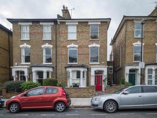 2 Bedrooms Flat for sale in Wilberforce Road, London N4