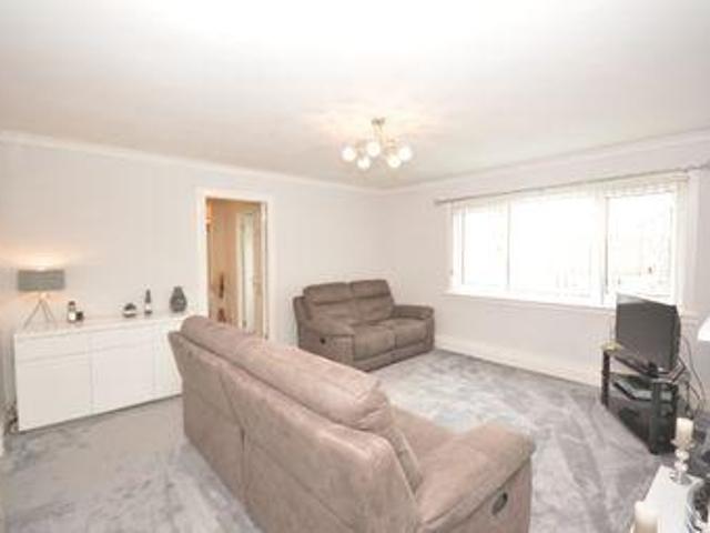 2 Bedrooms Flat for sale in William Booth Place, St Ninians, Stirling FK7
