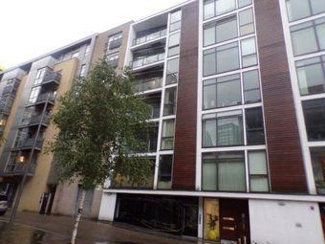 2 Bedrooms Flat for sale in William Fairburn Way, The Northern Quarter, Manchester, Greater Manchester M4