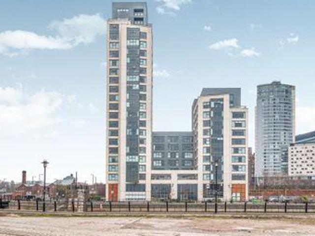 2 Bedrooms Flat for sale in William Jessop Way, Liverpool L3