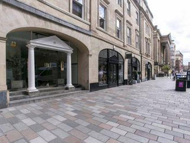 2 Bedrooms Flat for sale in Wilson Street, Merchant City, Glasgow G1