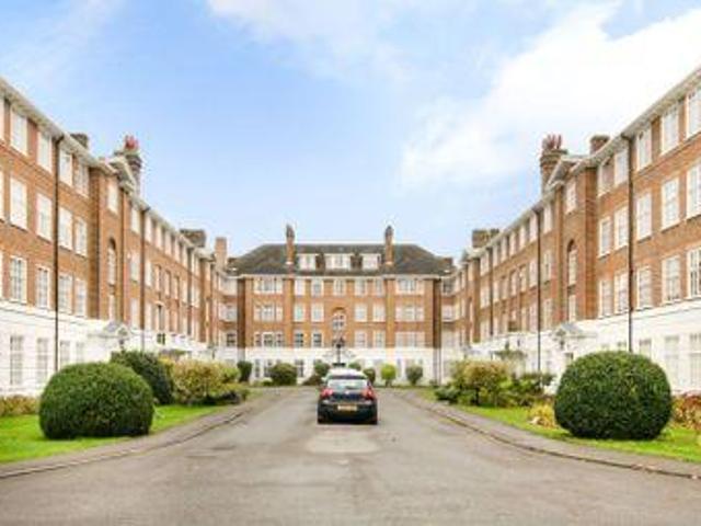 2 Bedrooms Flat for sale in Wimbledon Park Side, Wimbledon SW19