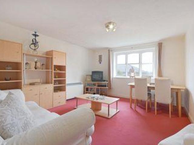 2 Bedrooms Flat for sale in Windmill Drive, Somerton Road, Cricklewood NW2