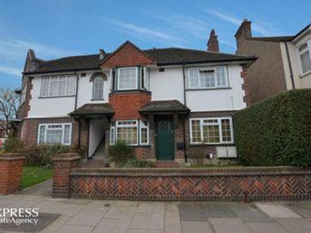 2 Bedrooms Flat for sale in Windmill Road, London W5