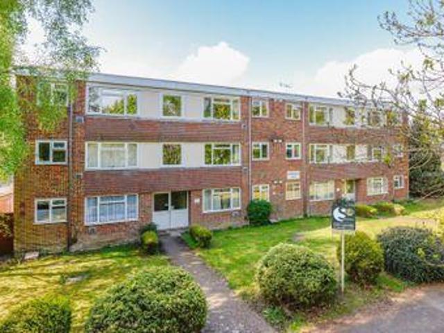 2 Bedrooms Flat for sale in Windermere Court, Quantock Drive, Ashford TN24