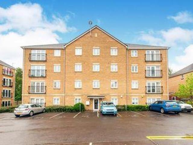 2 Bedrooms Flat for sale in Wyncliffe Gardens, Cardiff, Caerdydd CF23