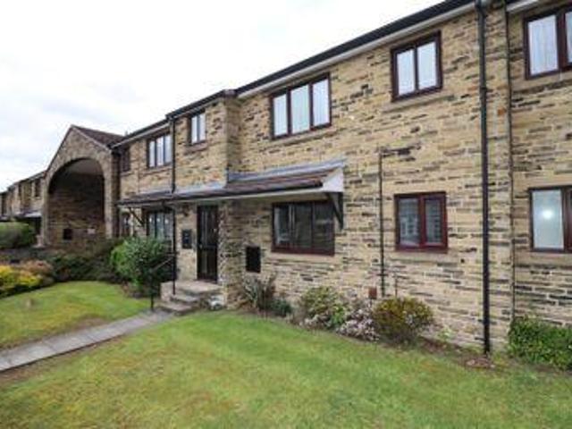 2 Bedrooms Flat for sale in Town Street, Horsforth, Leeds LS18