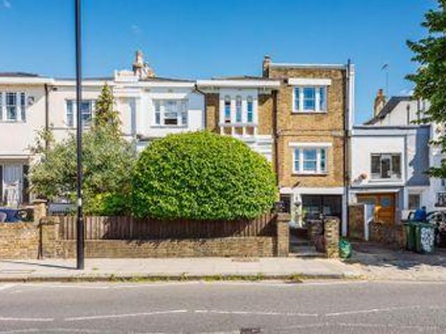2 Bedrooms Flat for sale in Tollington Park, London N4