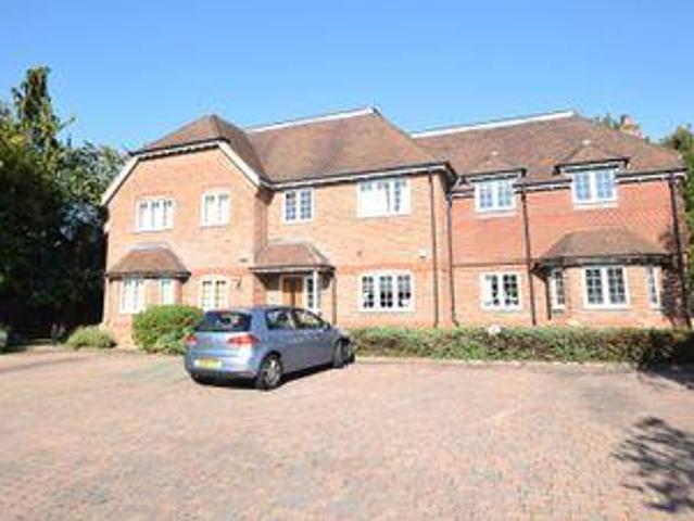 2 Bedrooms Flat for sale in Torleven Heights, Forest Road, Binfield, Bracknell RG42