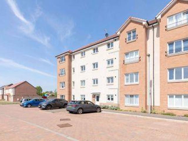 2 Bedrooms Flat for sale in Torwood Crescent, Edinburgh EH12