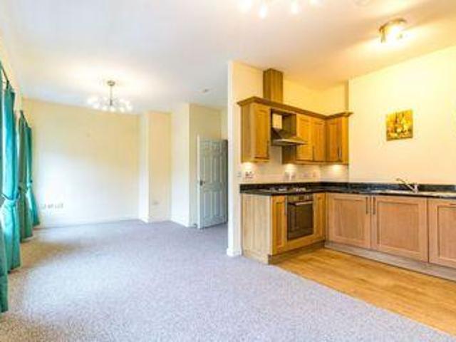 2 Bedrooms Flat for sale in Tarragon Road, Maidstone ME16
