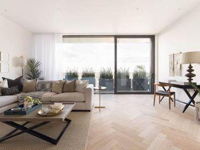 2 Bedrooms Flat for sale in Television Centre, London W12