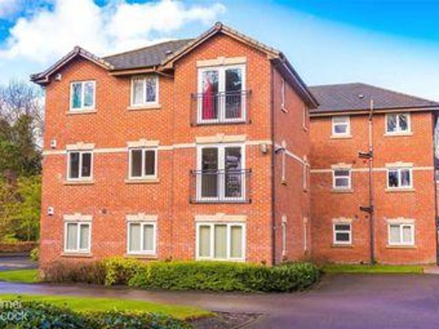 2 Bedrooms Flat for sale in Thurlwood Croft, Westhoughton, Bolton BL5