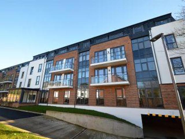 2 Bedrooms Flat for sale in The Old Police Station, West Drayton UB7