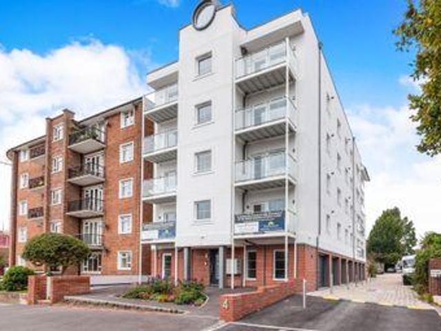 2 Bedrooms Flat for sale in The Avenue, Eastbourne BN21