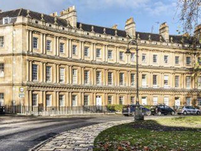 2 Bedrooms Flat for sale in The Circus, Bath BA1