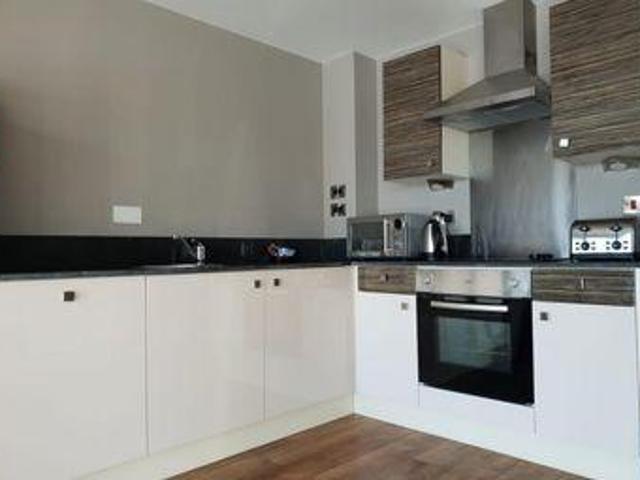 2 Bedrooms Flat for sale in The Colonnades, Albert Dock, Liverpool L3