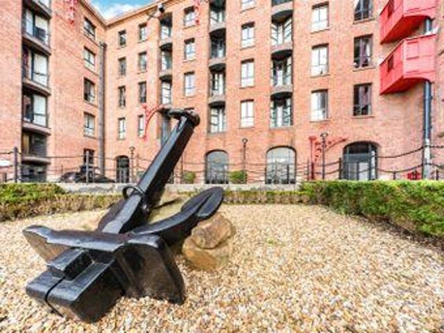 2 Bedrooms Flat for sale in The Colonnades, Albert Dock, Liverpool L3