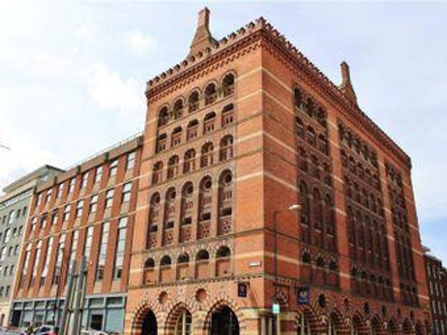 2 Bedrooms Flat for sale in The Granary, 51 Queen Charlotte Street, Bristol, Somerset BS1