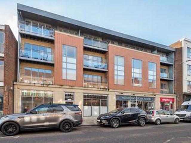 2 Bedrooms Flat for sale in The Grange, Hermitage Road, Hitchin SG5