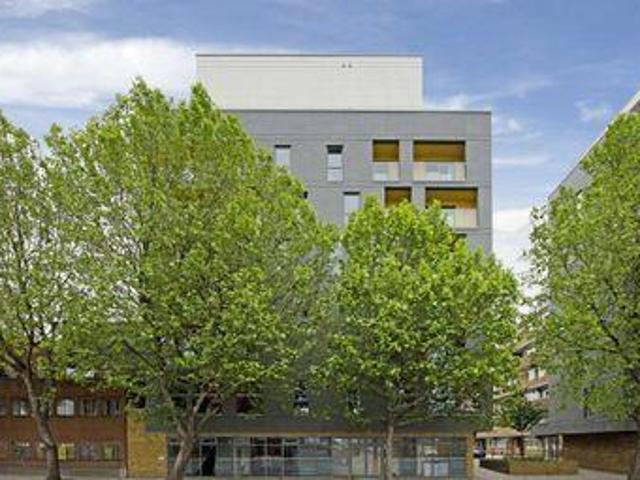 2 Bedrooms Flat for sale in The Hawksmoors, Chi Building, 54 Crowder Street, London E1