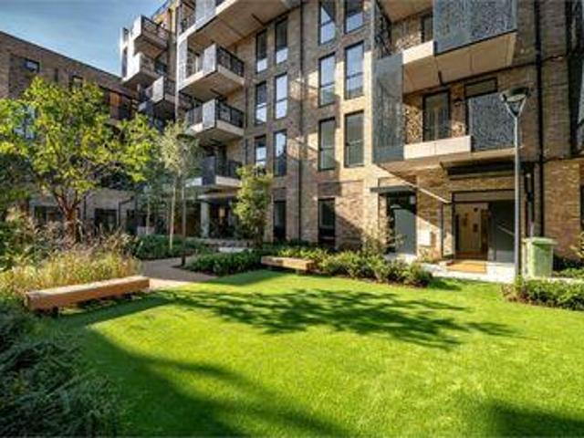 2 Bedrooms Flat for sale in The Levers, 2 16 Amelia Street, London SE17
